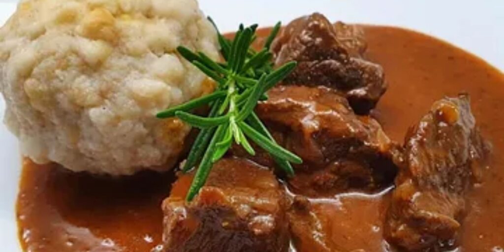 Gulasch vom Rind - Rezepte & Tipps