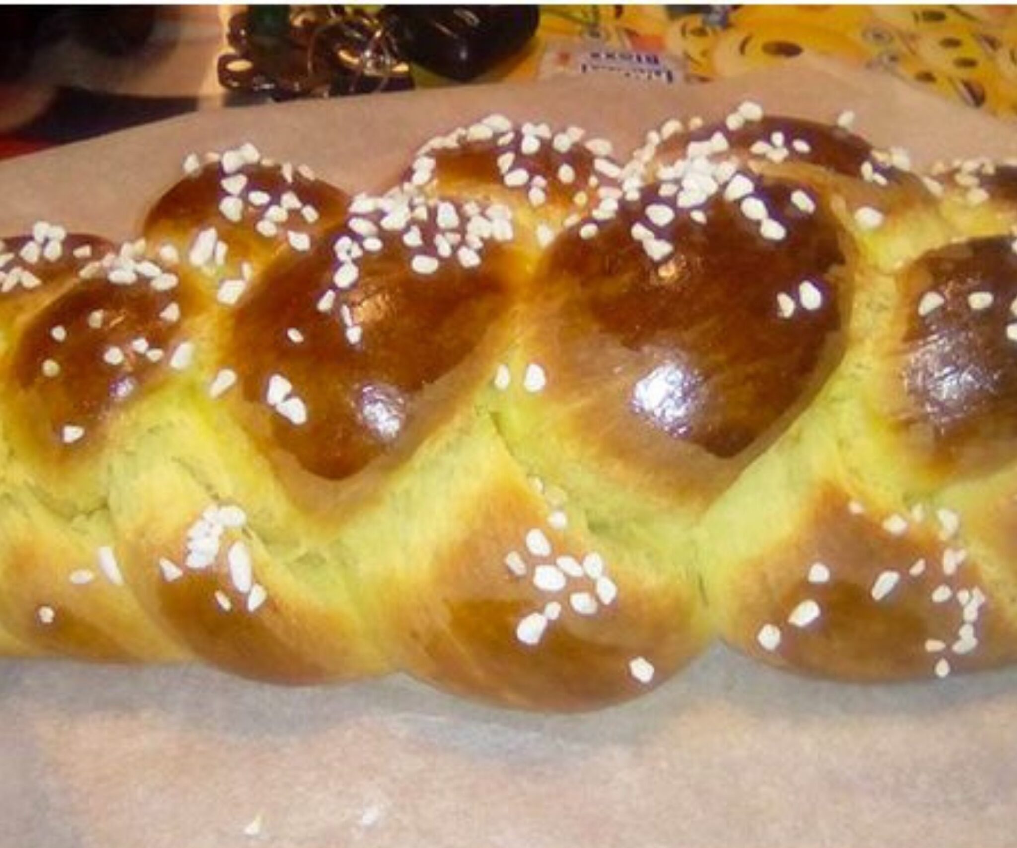 Selbstgemachter Striezel: Traditionelles Backvergnügen aus Österreich ...